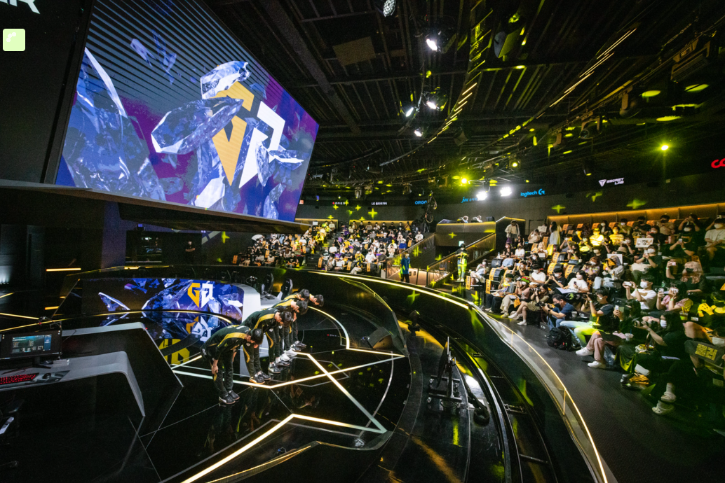 Chovy：LPL经常以下克上，LPL四个晋级战队都需要小心