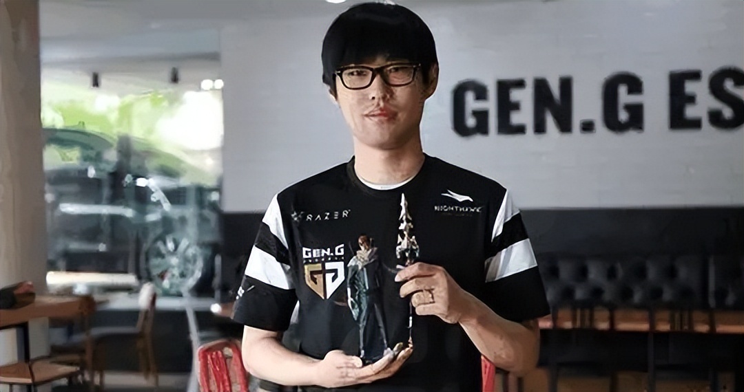 Faker若夺冠，打破安掌门最大年龄夺冠的记录？成历史第一四冠王