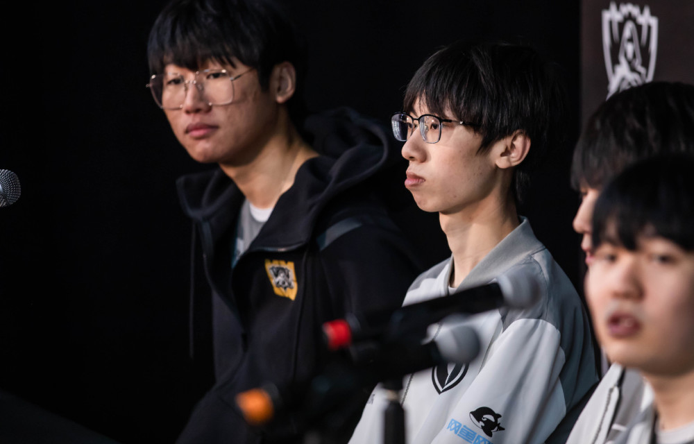 LOL：UP战队新阵容曝光，冠军野辅加韩援上单，RNG大粉爆料队内矛盾