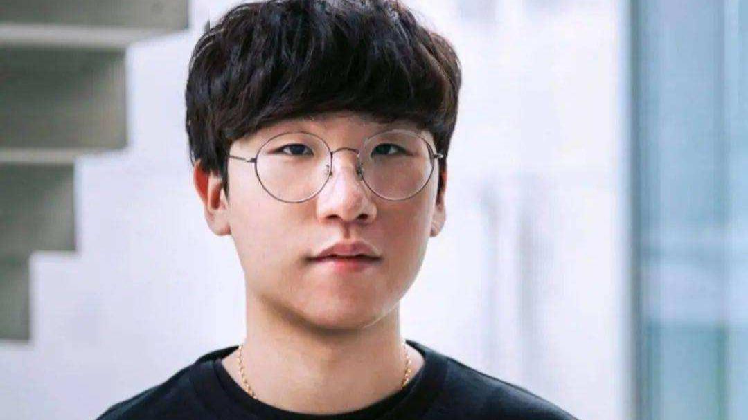 JDG官宣Yagao离队，银河战舰即将起飞，这阵容不拿S冠就是失败