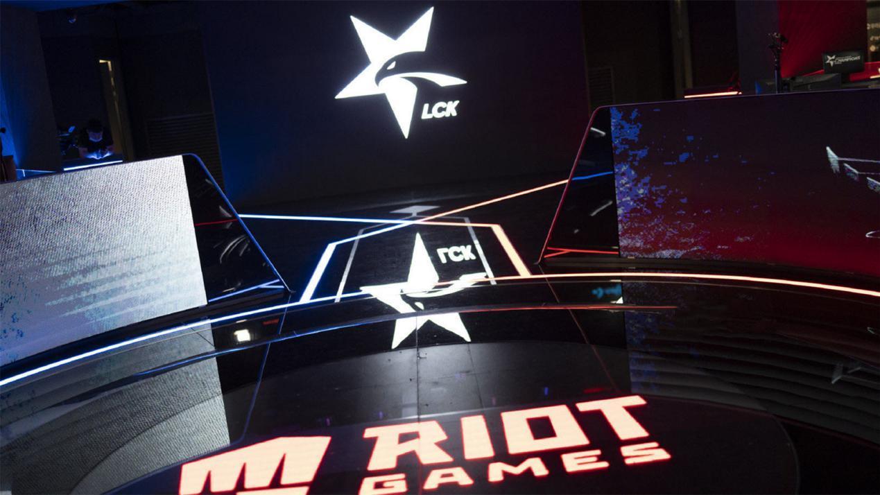 2023LCK春季赛季后赛的赛程已确定，首轮KT vs LSB，DK vs HLE！