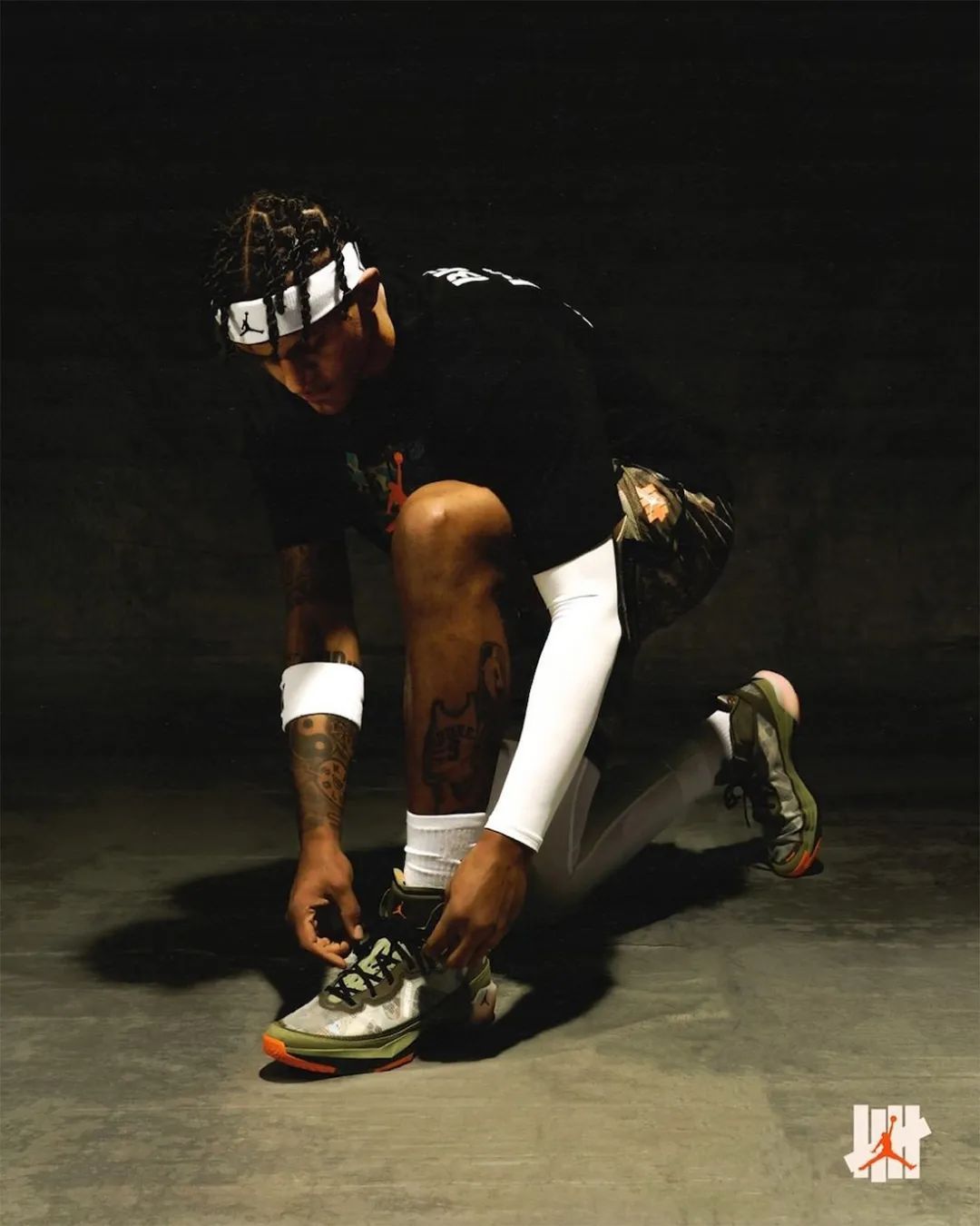 带这标志的 AJ 动不动几十万！最新“联名款”本周发售！