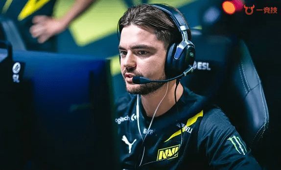 【一竞技捷报】NaVi战队官宣sdy离队，npl顶替加入首发