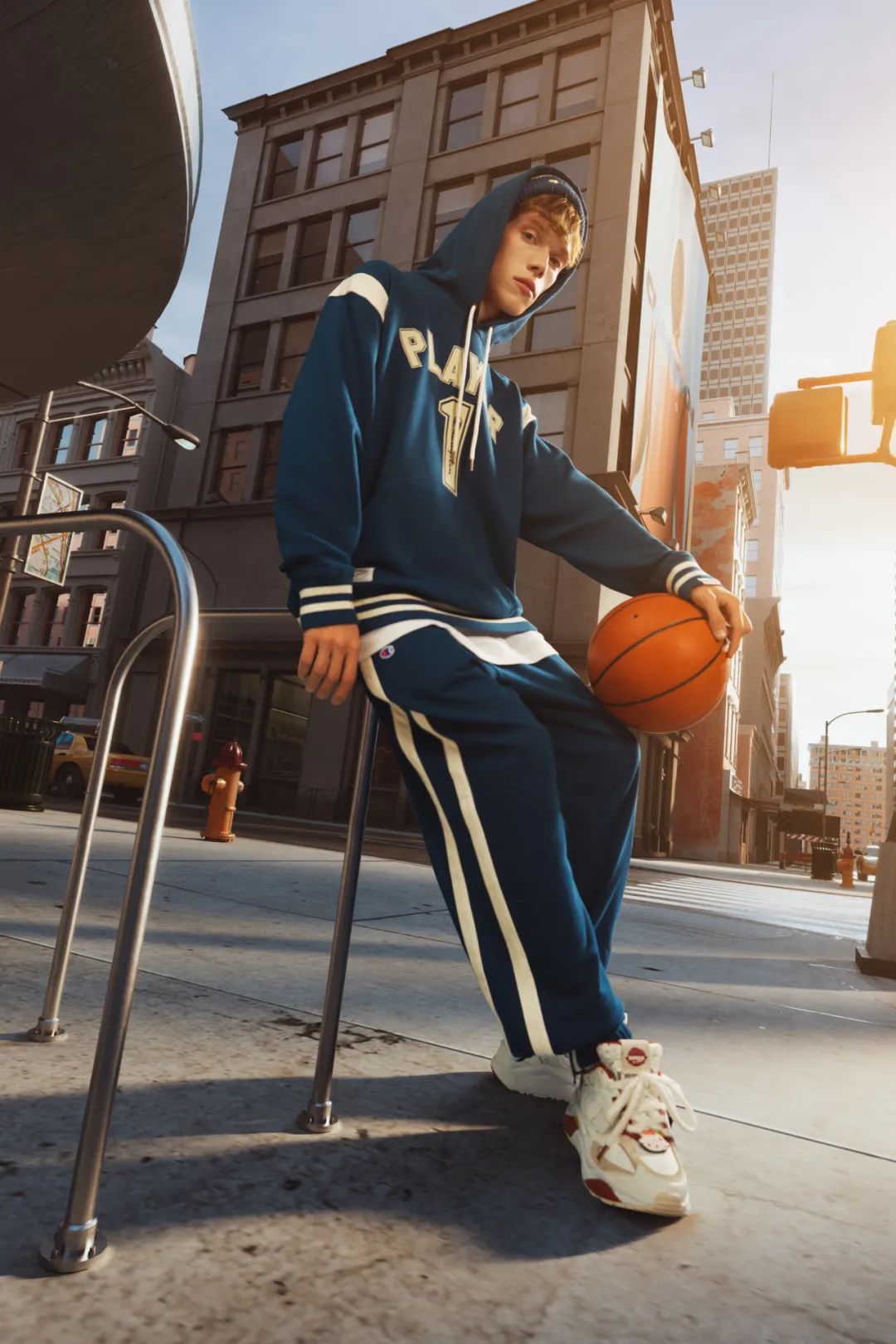 这次 DIMOO 穿上 Champion 卫衣，成为玩家热议的“冠军男孩”