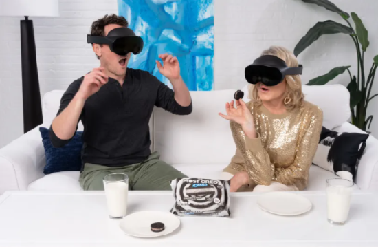奥利奥推出 VR 元宇宙体验《OREOVERSE》