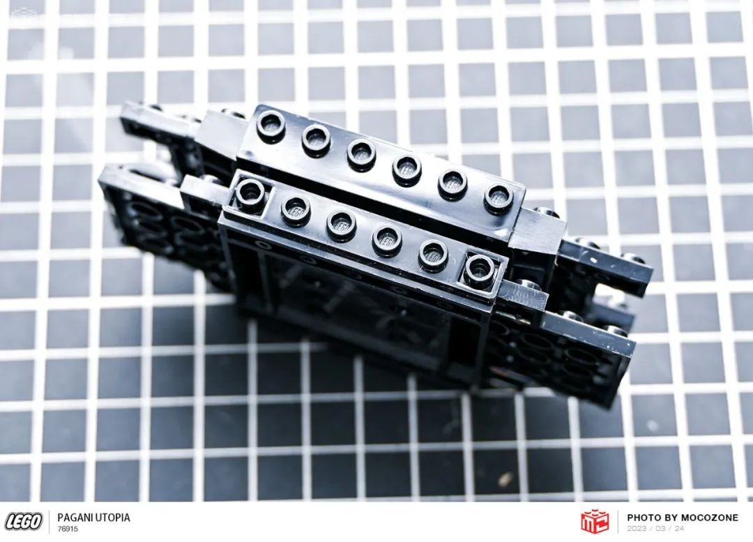 【积木测评】拼搭很有特点的全新乐高超级赛车，76915帕加尼乌托邦测评！