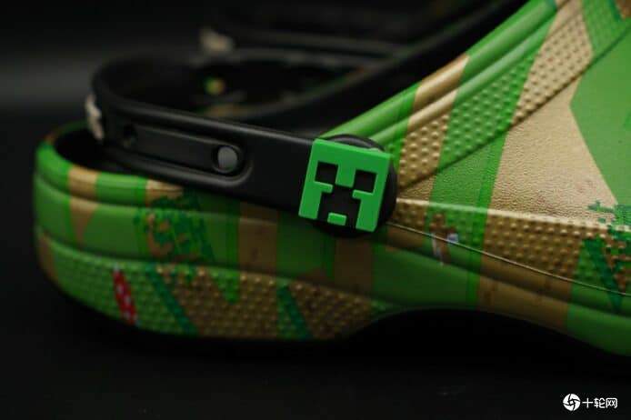 Minecraft x Crocs推出限量鞋 游戏内外都可穿戴