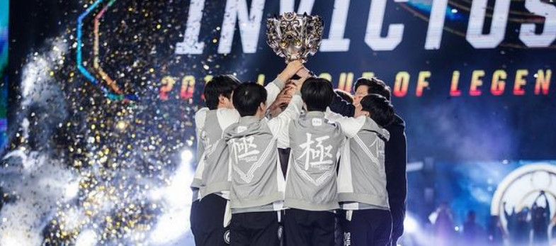 IG又夺冠：拿电子竞技当噱头，你就会变成噱头。玩家：纯粹