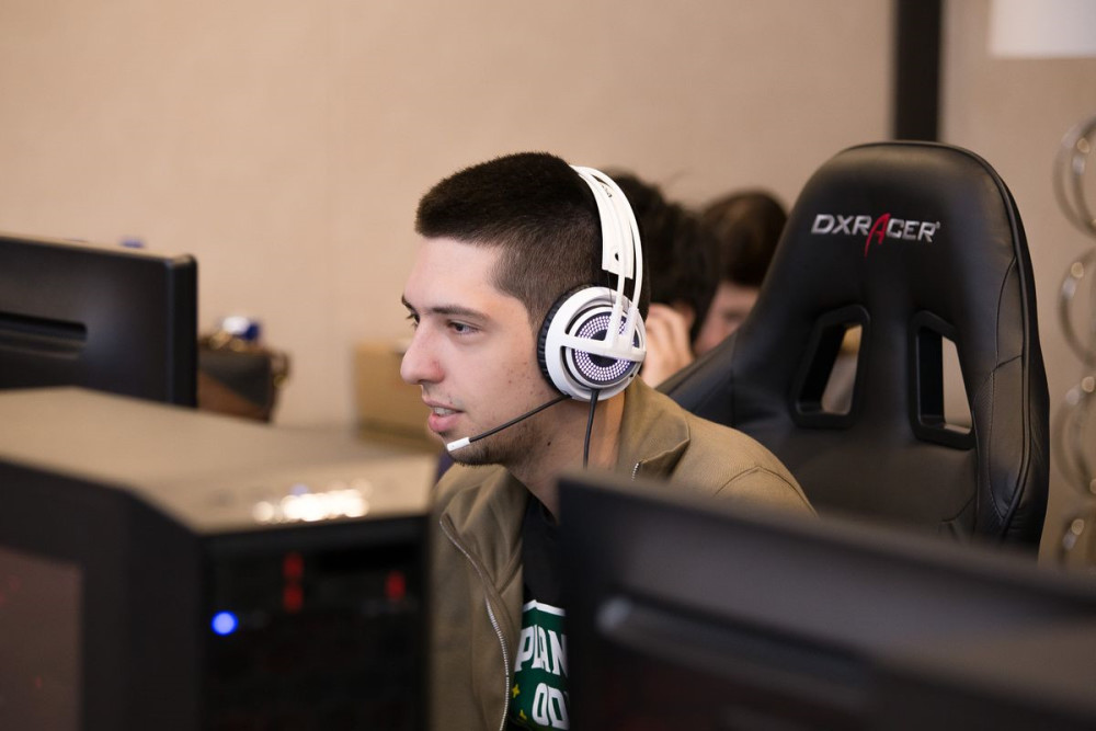 DOTA2：液体正式官宣W33加盟战队，奇迹哥正式转型一号位