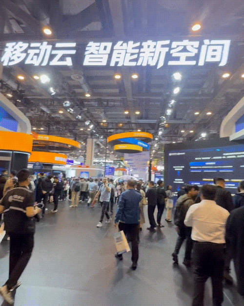 中国移动，下了一盘token大棋！_腾讯新闻