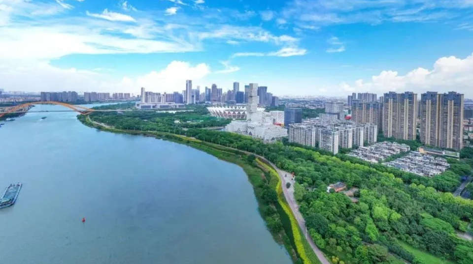 元旦相约佛山新城，100%中奖！健康好礼双丰收！_腾讯新闻