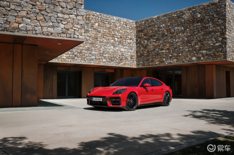 全新保时捷Panamera GTS国内售价188.80万元 搭4.0T V8发动机_腾讯新闻