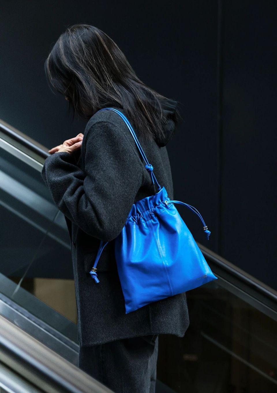 大牌、百搭、实用！预算1W+买包，可以看看这3款！！_腾讯新闻