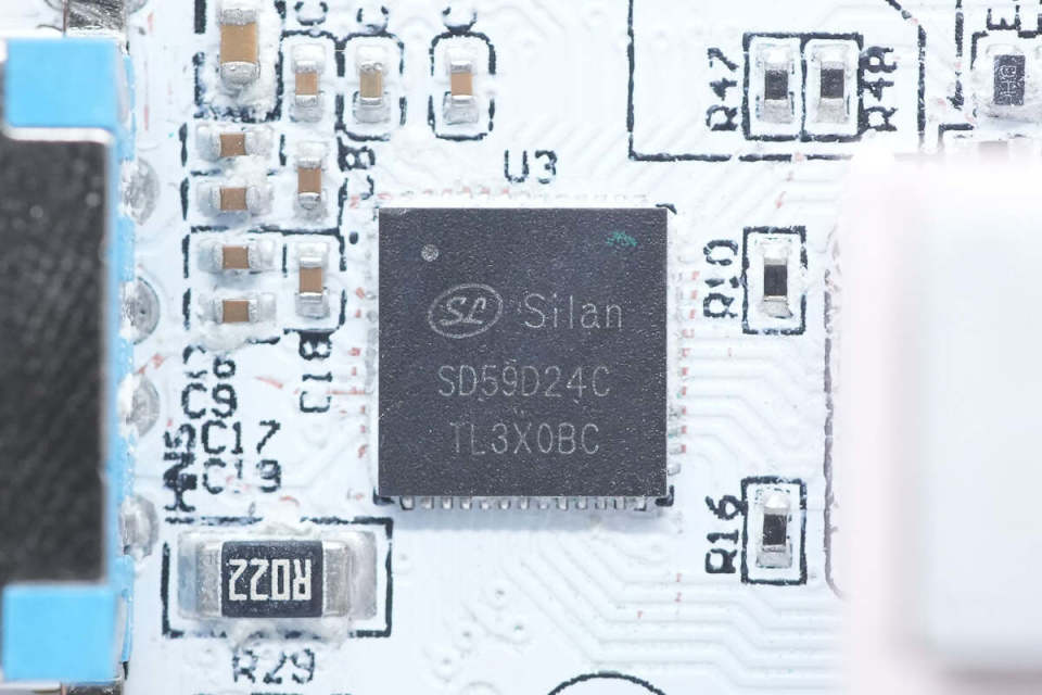 首批国补充电宝公布，多家移动电源芯片企业中标_腾讯新闻