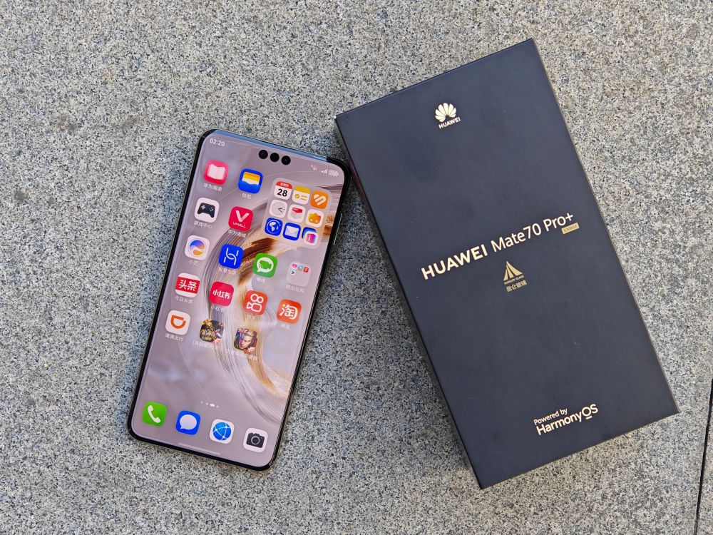 搭载麒麟9030！华为Mate 80又要爆杀全场？_腾讯新闻