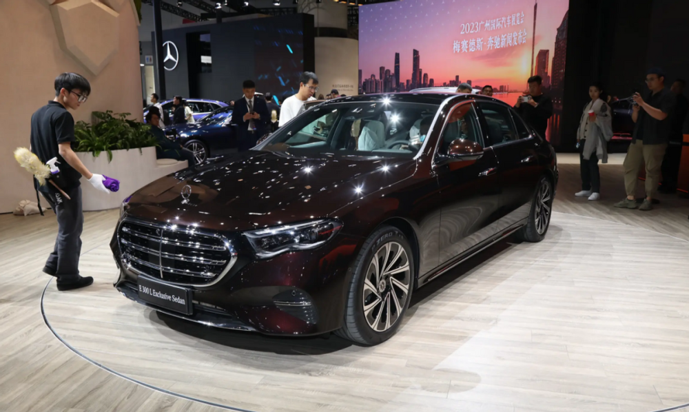 3天卖出BBA半个月销量！30.98万起的华为享界S9增程版凭什么_腾讯新闻