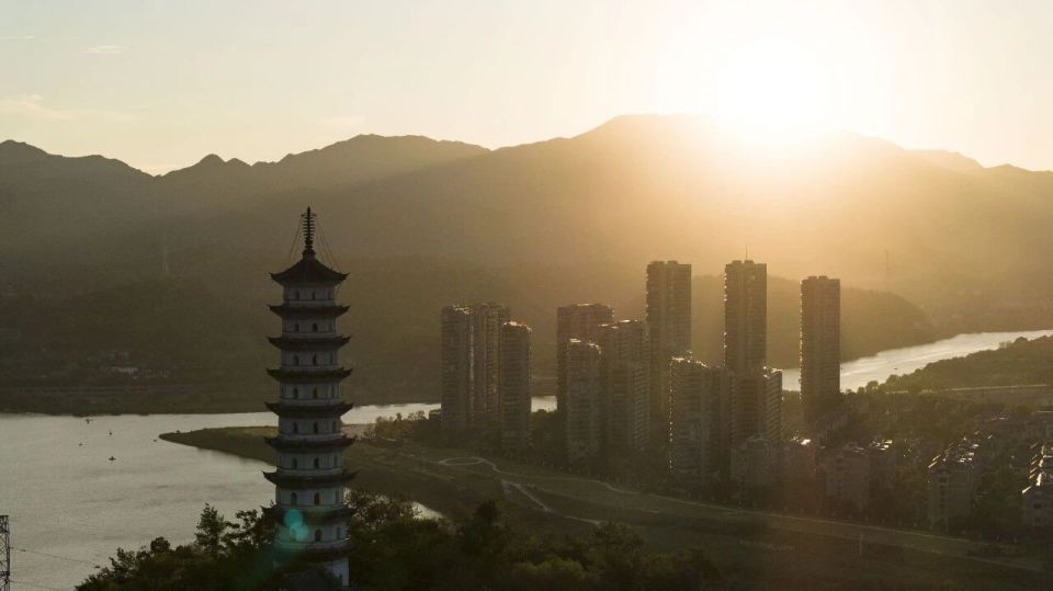 三江口丨从这个展读懂什么_腾讯新闻
