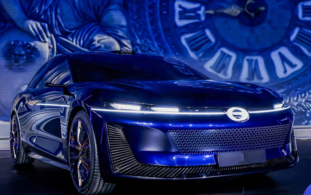 搭载8295芯片+高阶智驾，广汽传祺S7实车曝光，竞争问界M7_腾讯新闻