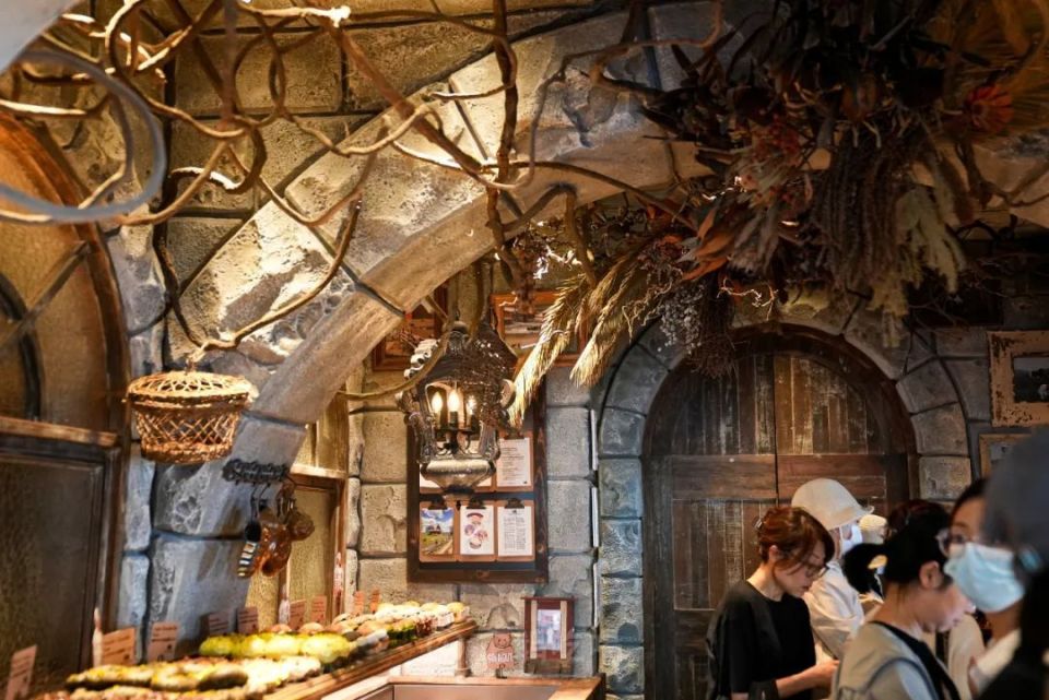 上海新晋网红面包店，挺难评的。_腾讯新闻