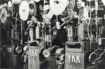 一年卖100亿个，绕地球50多圈！拉链大王YKK凭啥这么牛？_腾讯新闻