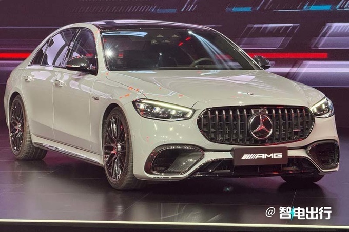 奔驰2.0T四缸C63来了！比老款4.0T八缸贵20.3万，接受吗？_腾讯新闻