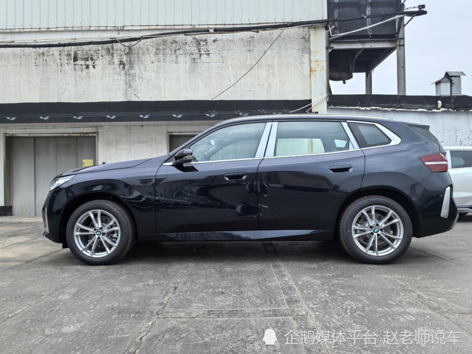 省5万买宝马X3 25L值吗？对比30L差异解读，买哪个划算？_腾讯新闻