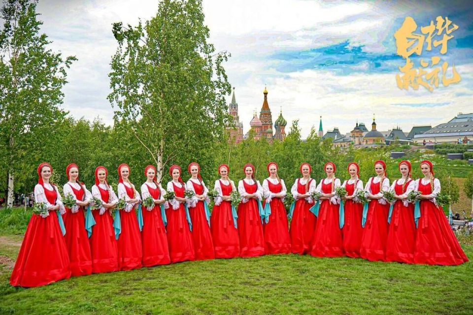 15支俄罗斯风情舞蹈，“小白桦舞蹈团”共赴璀璨艺术之约_腾讯新闻