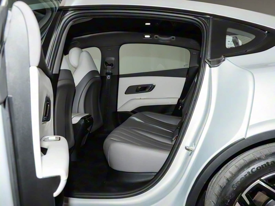 深蓝又一爆款来了！13.99万起售，续航670km，还标配激光雷达_腾讯新闻