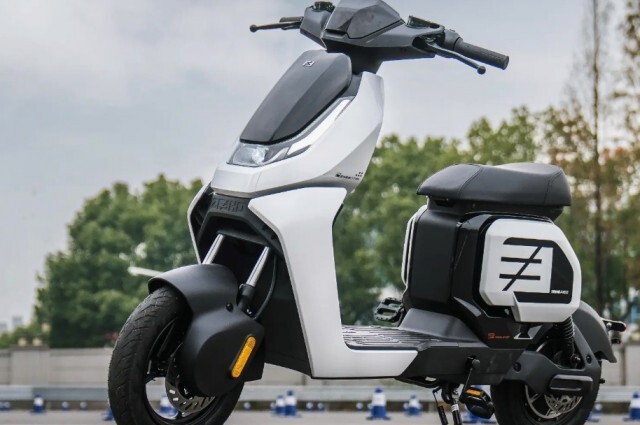 2024极核品牌战略发布会 AE2正式发布_腾讯新闻