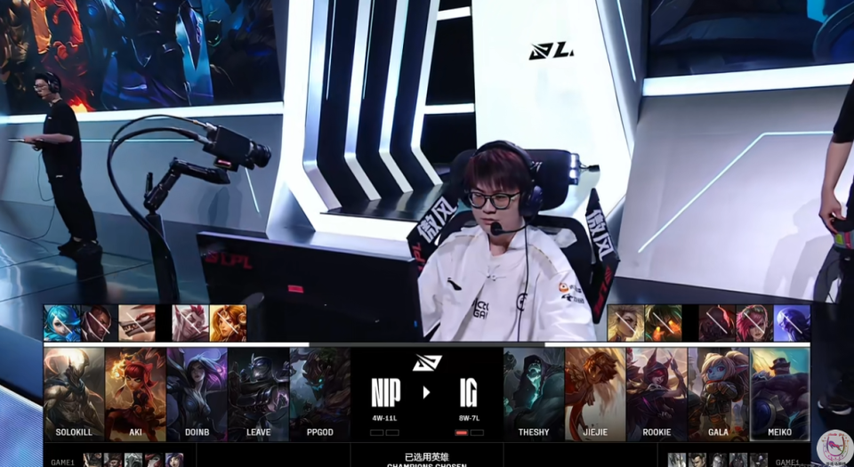 Rookie复仇Doinb成功！IG本赛季首次击败NIP_腾讯新闻