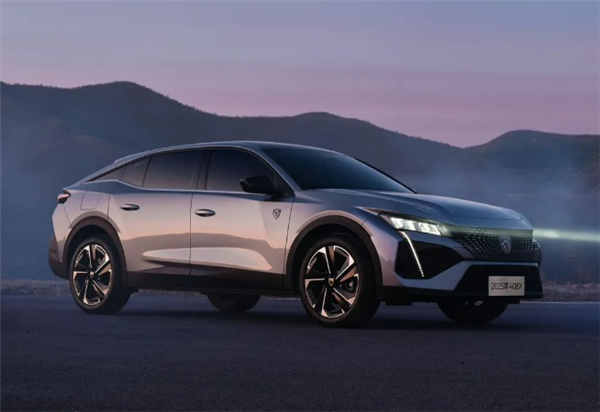 15.37万起 新款东风标致408X上市：号称“世界以我为准”_腾讯新闻