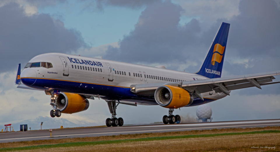 停产已经20年却获特朗普钟爱，波音757有怎样一段传奇？_腾讯新闻