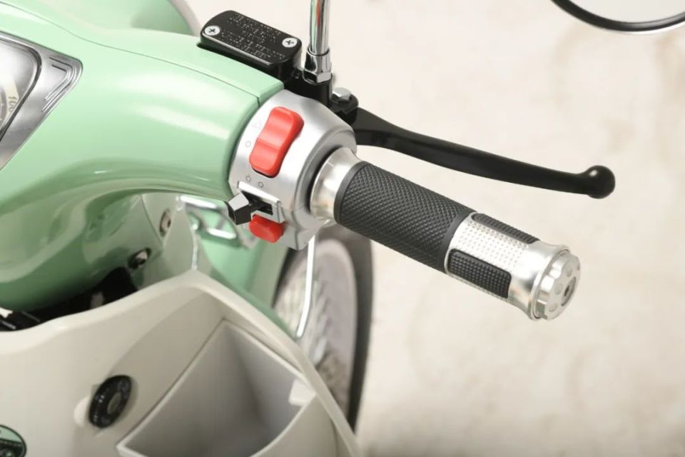 宗申YAMI Plus版上市，售价7280元，加量不加价！_腾讯新闻