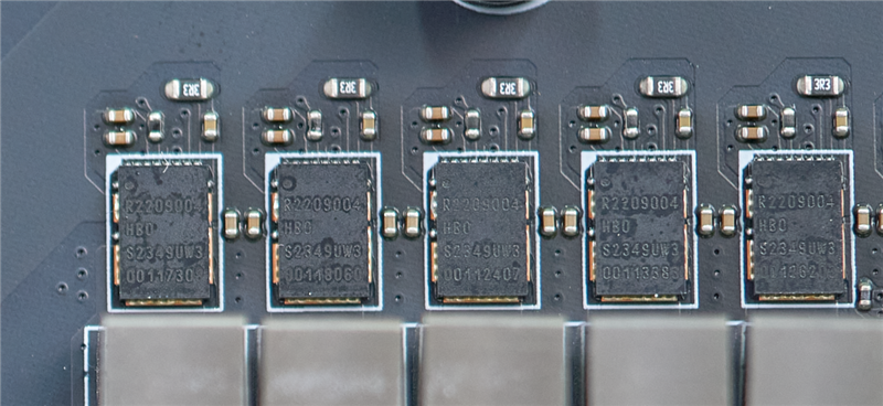 功耗比锐龙7还低！Intel酷睿Ultra 9 295K首发评测：游戏性能一言难尽_腾讯新闻