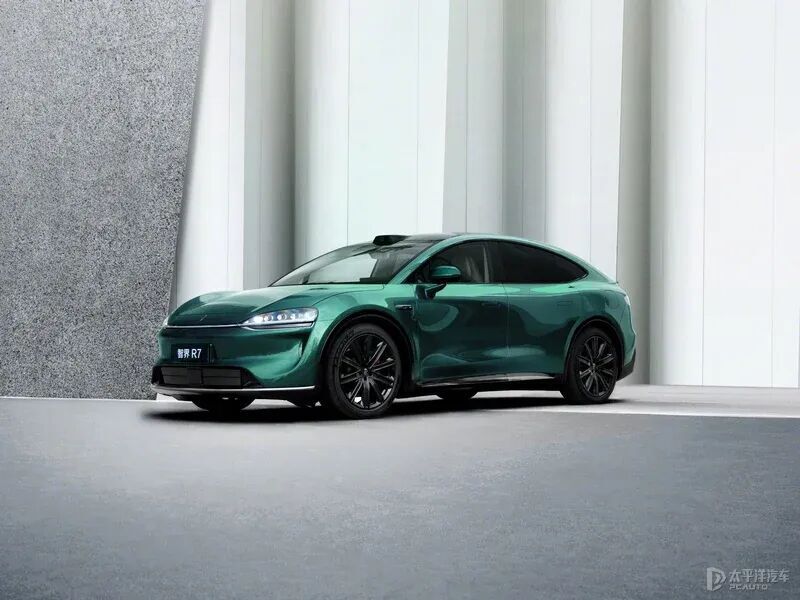 上市15天，大定突破21000台！新款智界S7/R7的魅力何在？_腾讯新闻