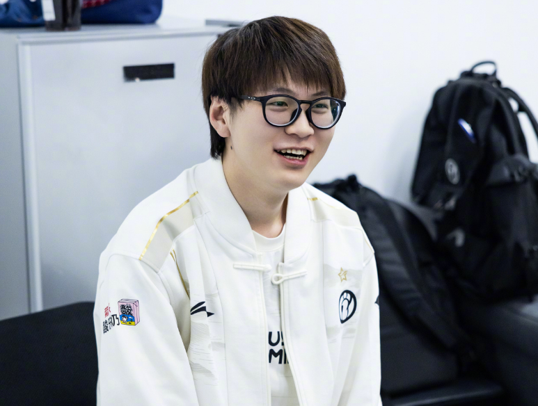 国产单机游戏销量榜曝光：《黑神话》3000万份；JDG 被 IG 零封，韩援 AD 操作引争议！_腾讯新闻