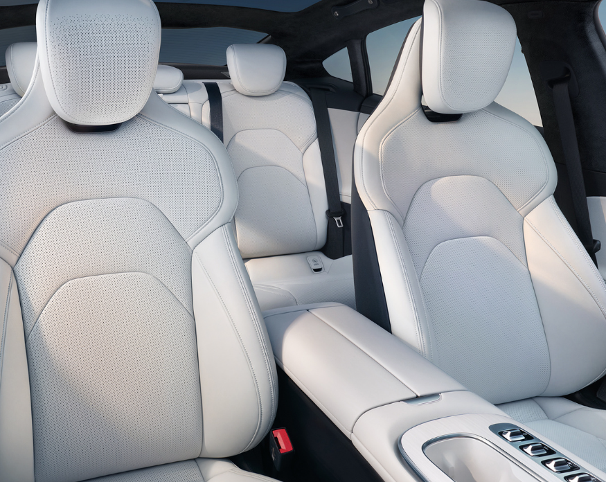 小米SU8即将上市，预测起售价23.59万，到时在座的都得降价_腾讯新闻