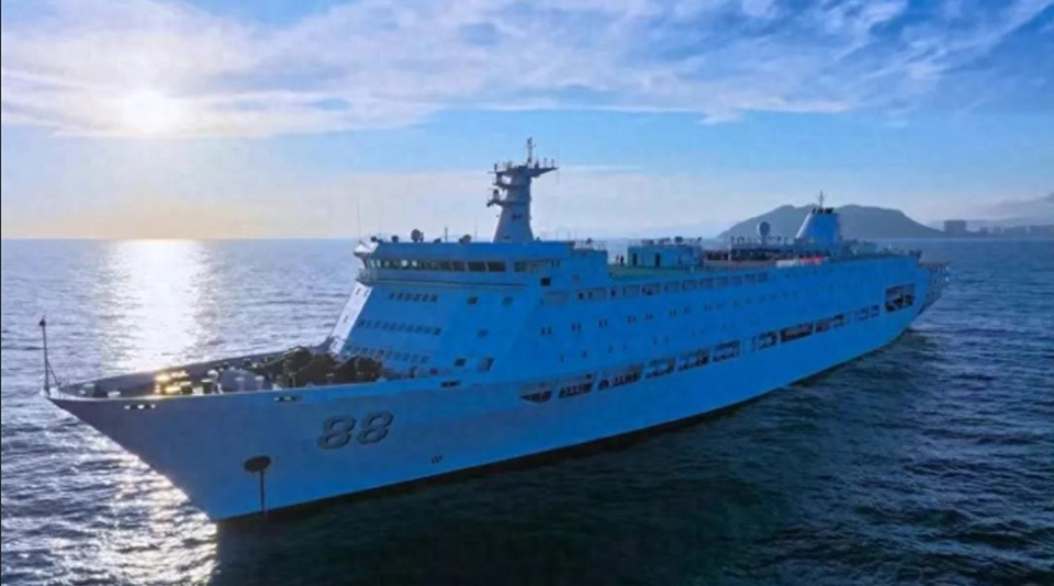 继近期海军83编队访问后，989海上编队再访东盟，增进彼此友谊促进南海稳定_腾讯新闻