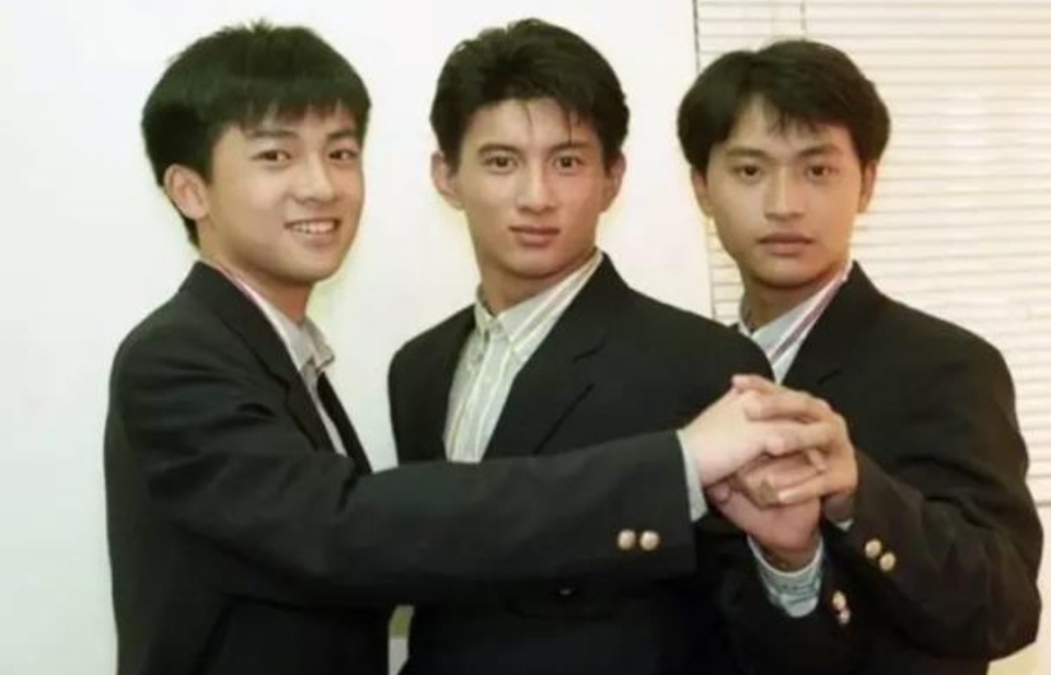 红了几十年的“小虎队”为何再难合体演出_腾讯新闻