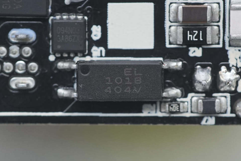 售价80元值不值得买？联想thinkplus 30W氮化镓充电器拆解_腾讯新闻