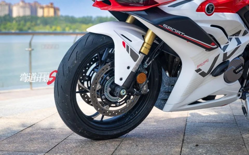 无极RR660S评测，综合性能超一流，2024编辑推荐车型_腾讯新闻