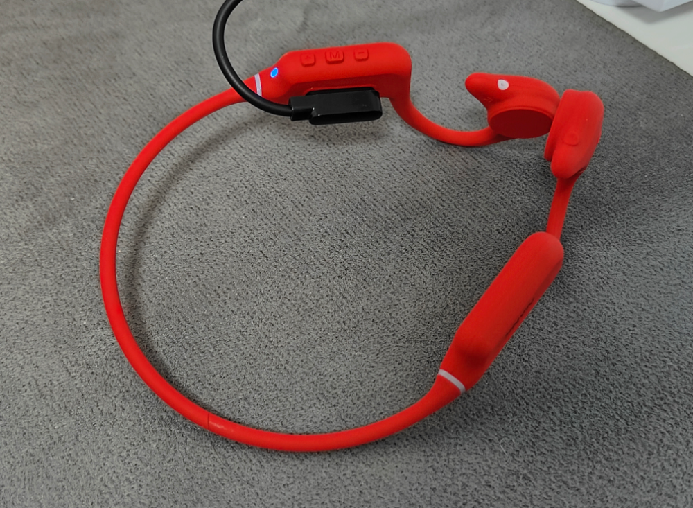 游泳冠军的选择，全能体验轻装上阵，南卡Runner Pro 4S体验_腾讯新闻