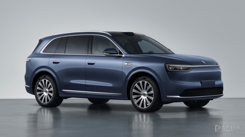 全新问界M7首发舱内激光视觉方案 包括紧急转向辅助ESA_腾讯新闻