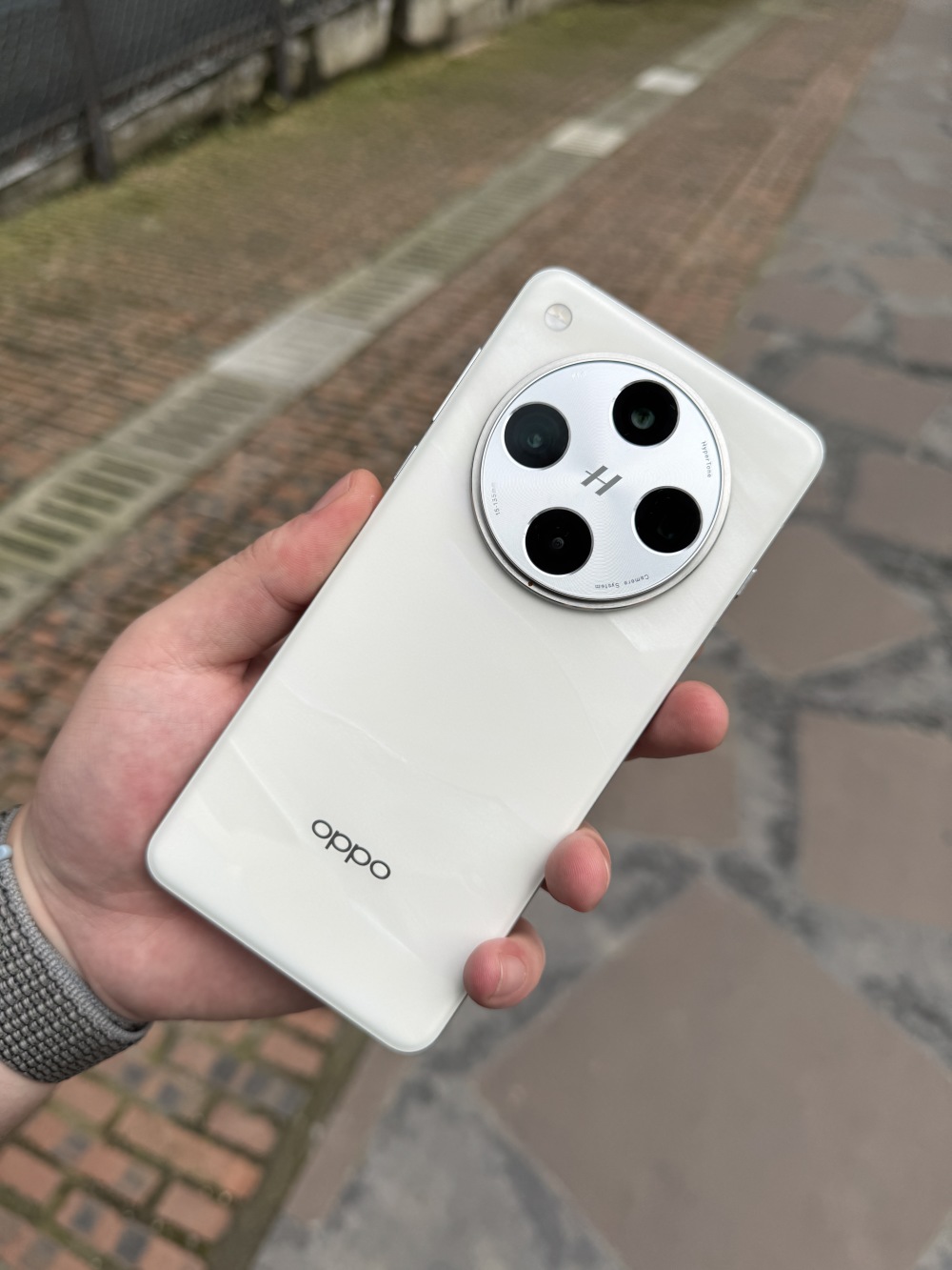 太赞了！OPPO Find X8 Pro影像体验：长焦、抓拍、AI样样出色_腾讯新闻