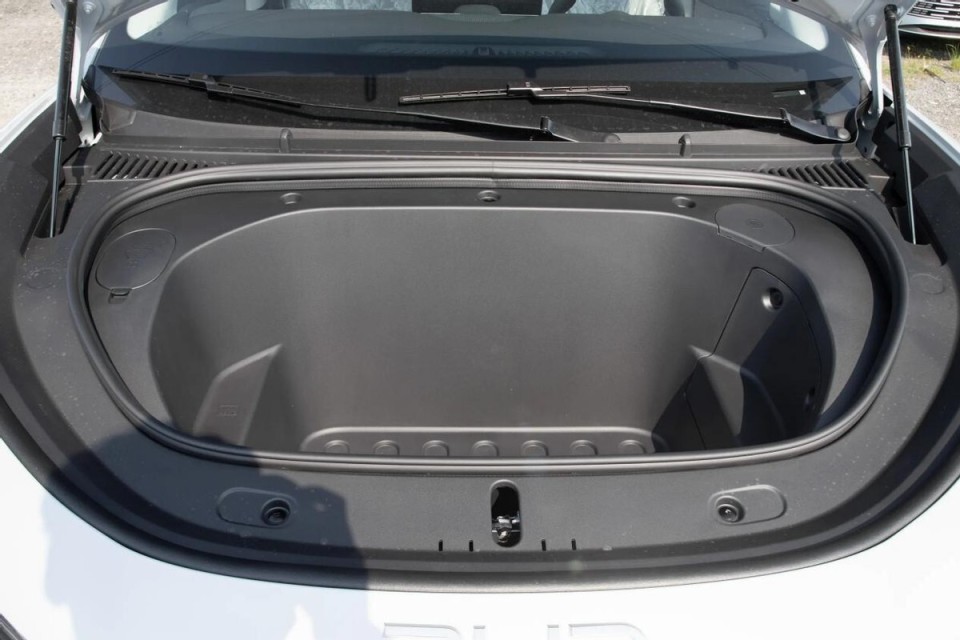 后驱+五连杆的比亚迪！海狮05EV售11.78万起，配天神之眼高阶智驾_腾讯新闻