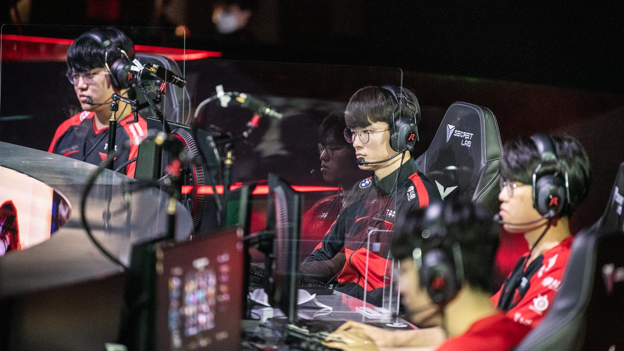 MSI一年前后对比！T1还是那个T1而RNG却已日落西山