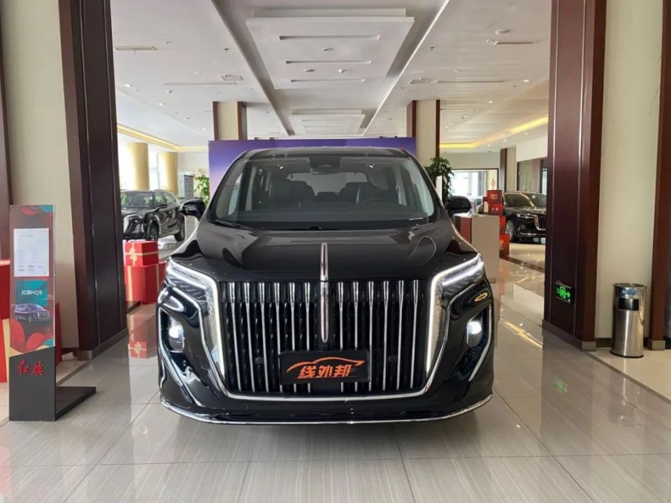 互为姊妹车型，比奔腾M9贵13万，红旗HQ9到底多了啥？| 选车_腾讯新闻