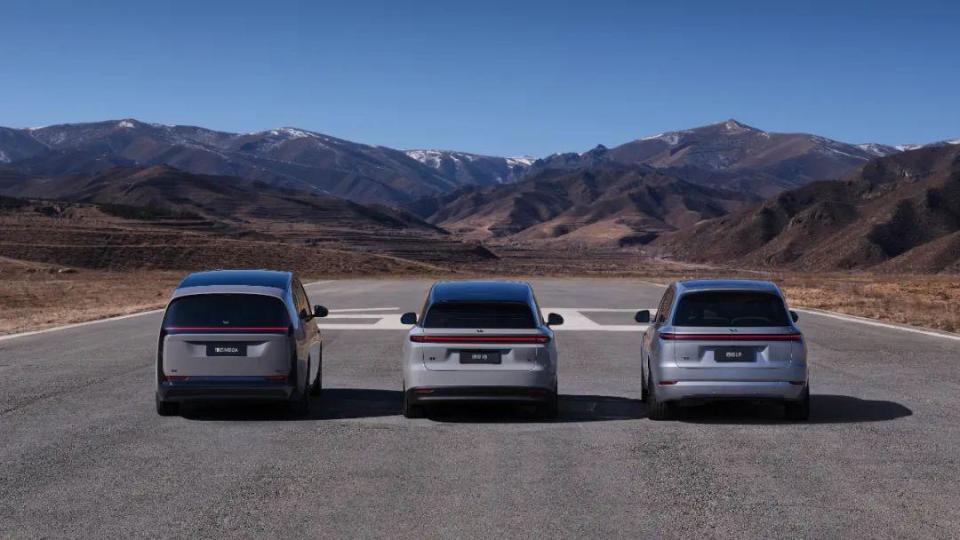 股价拉升13%，理想5700万像素的i8官图透露了什么？_腾讯新闻