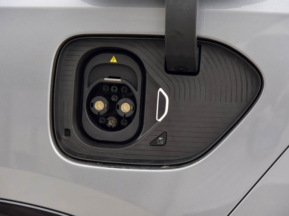 采用NT 2.5平台，外观内饰小改，新款蔚来ES6前景如何？_腾讯新闻