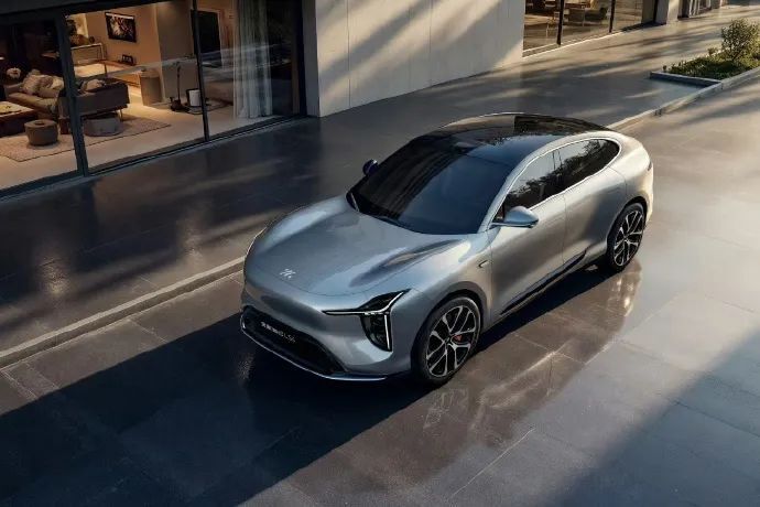 一口价19.49万元起，智己LS6改款上新在即，值得买吗？_腾讯新闻